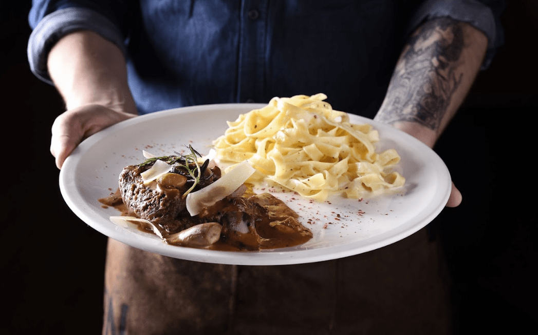 Mejores restaurantes cerca del Teatro Infanta Isabel - Oven